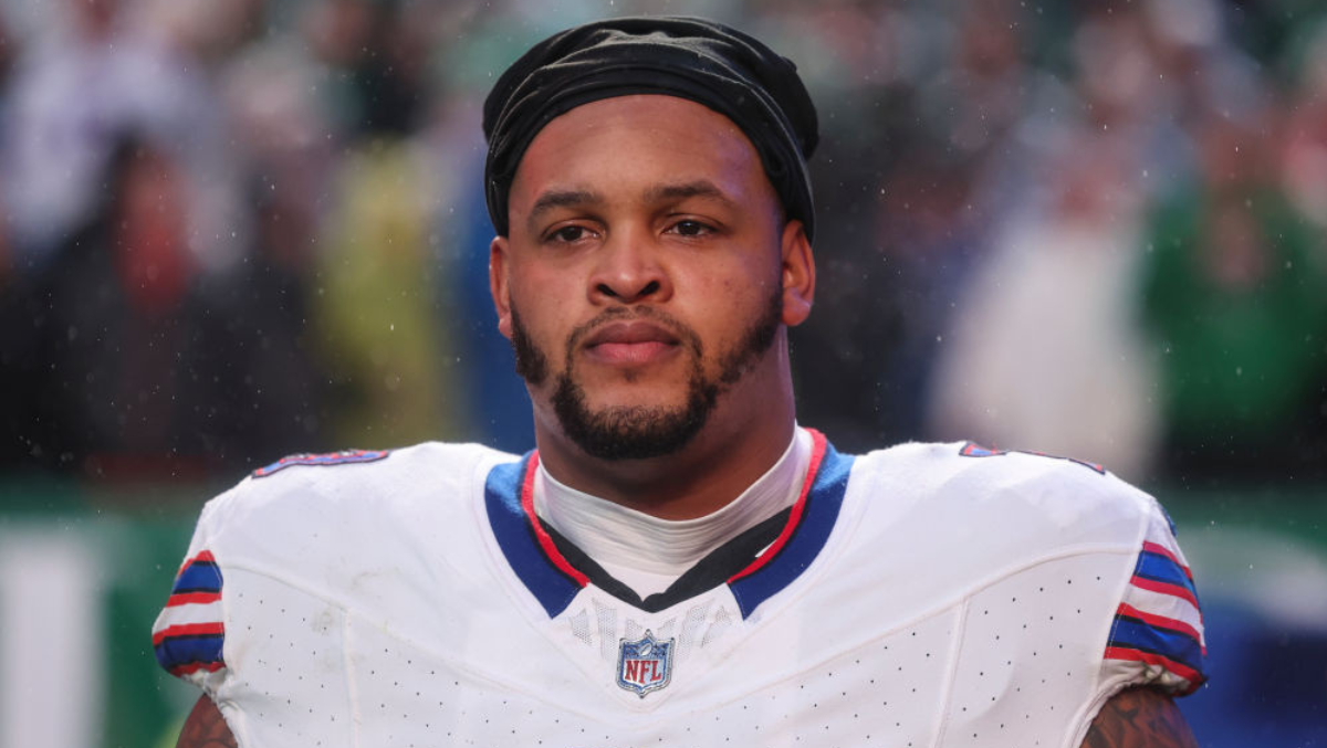 Bills' Dion Dawkins Hates The Jets, Calls Micheal Clemons A 'B*tch Boy' Bills' Dion Dawkins Hates The Jets, Calls Micheal Clemons A 'B*tch Boy'