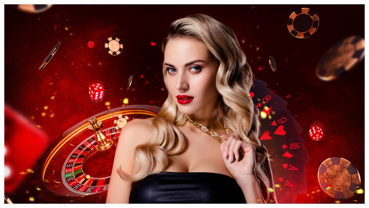 Kliff Kingsbury's Model GF Packs Her Vegas Bikini, OnlyFans Star ...