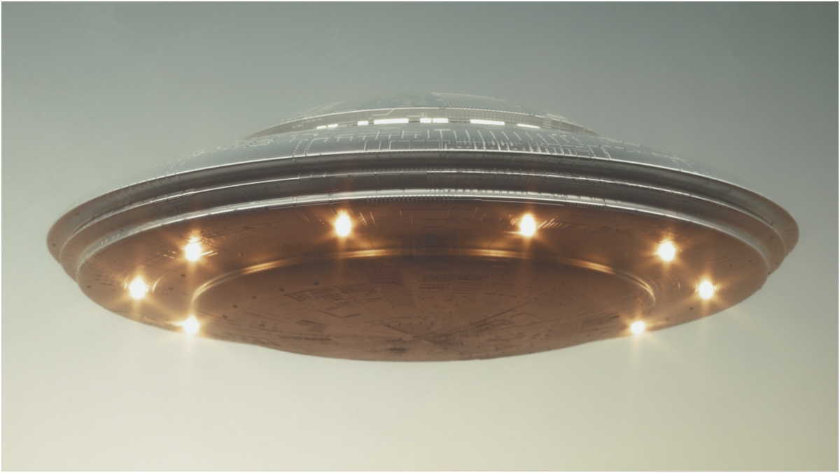 Canadian Pilots See Unexplainable UFOs: LISTEN | OutKick