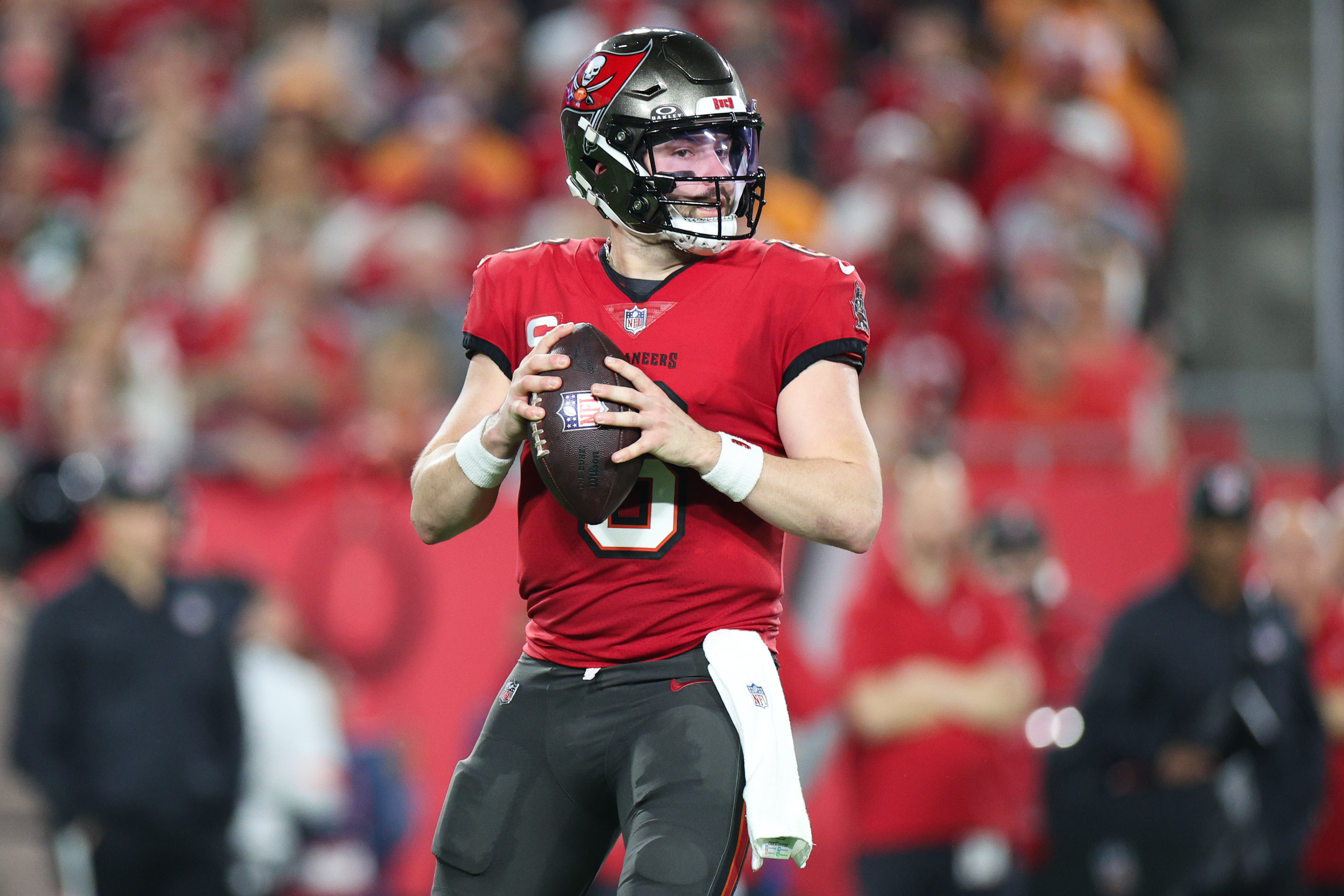 NFL Insiders Believe Baker Mayfield Could Sign A $40 Million Per Year ...