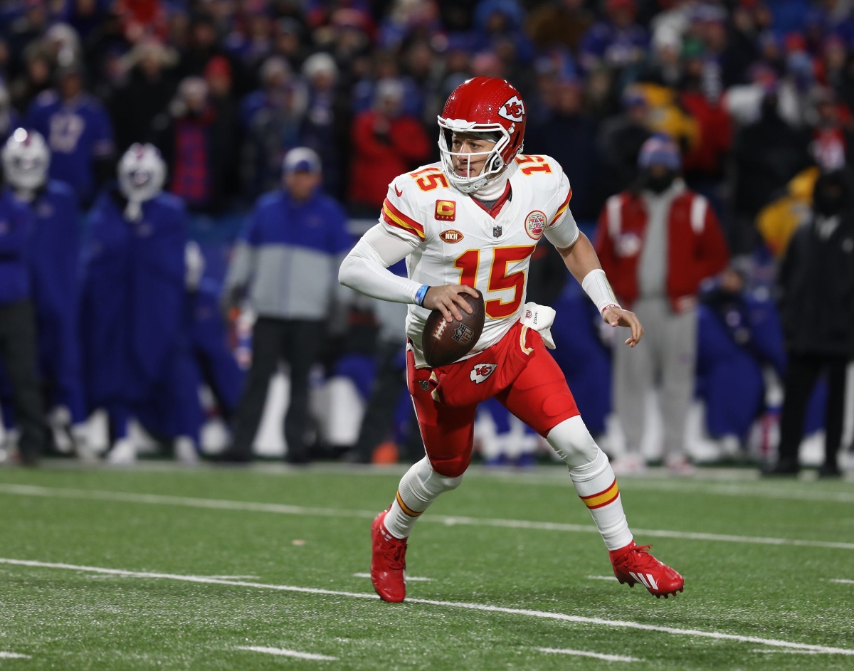 Patrick Mahomes, Brock Purdy Passing Props: Best Bets For Super Bowl ...