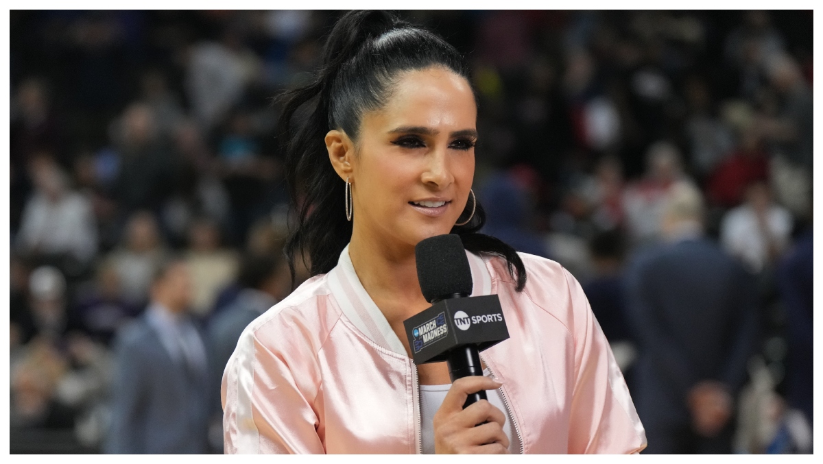 'MLB's Hottest Studio Host' Lauren Shehadi Is The Ace Of The Reporter ...