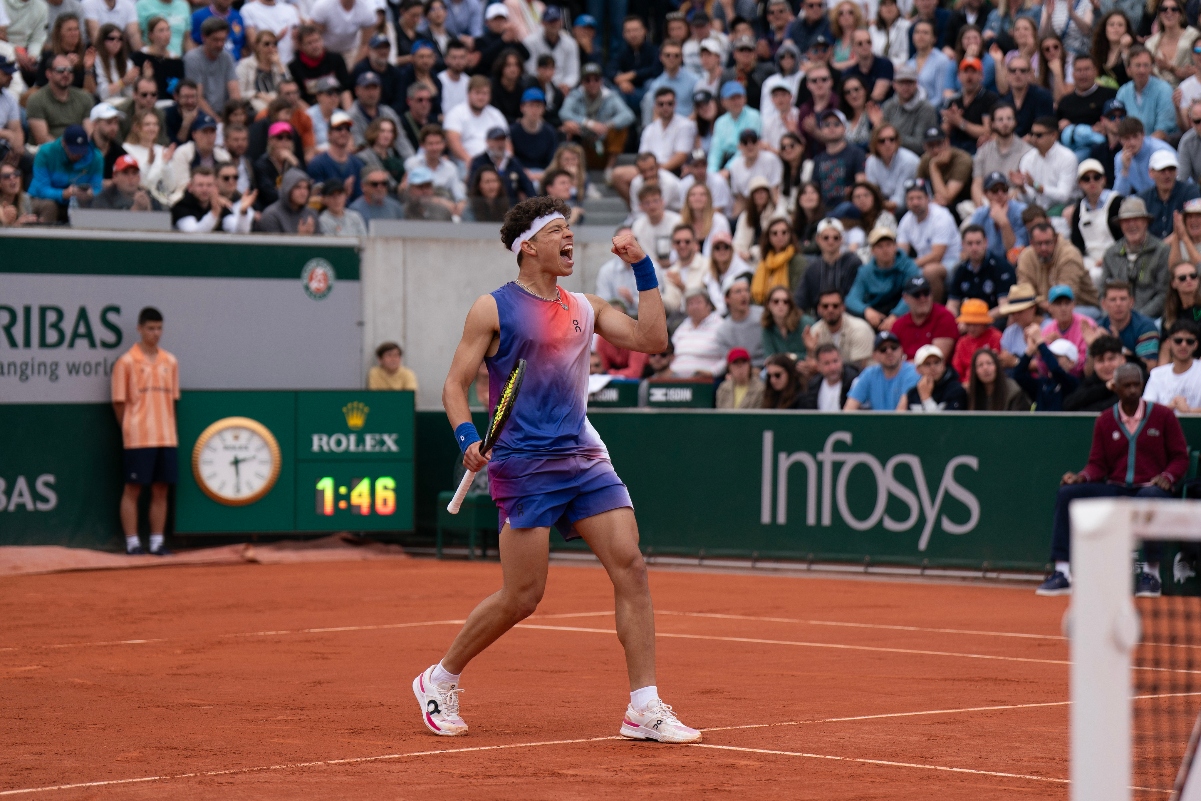 Ben Shelton Takes Swing At French Open Crowd; Like 'Playing In The SEC ...