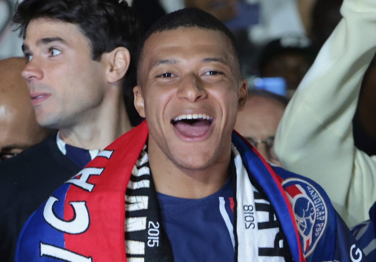 Kylian Mbappe Turns Woman Who Caught His Eye At Cannes Film Festival ...