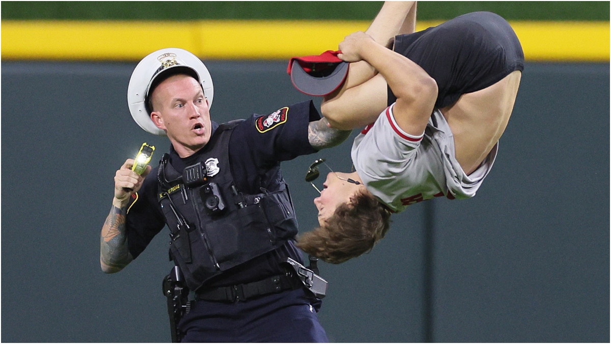 Reds Blackflipper Has Epic Exchange With Judge After Arrest: VIDEO ...