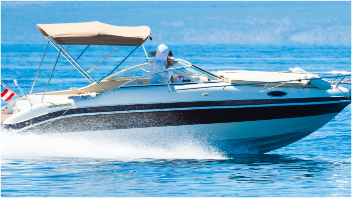 Hero Teen Jumps On Runaway Boat To Save The Day In Unreal Video | OutKick