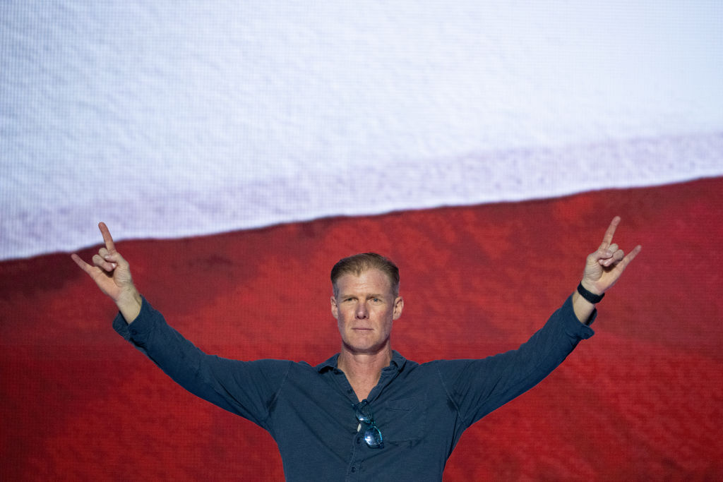 Deranged Columnist Loses It Over Fox Sports' Alexi Lalas Attending The ...