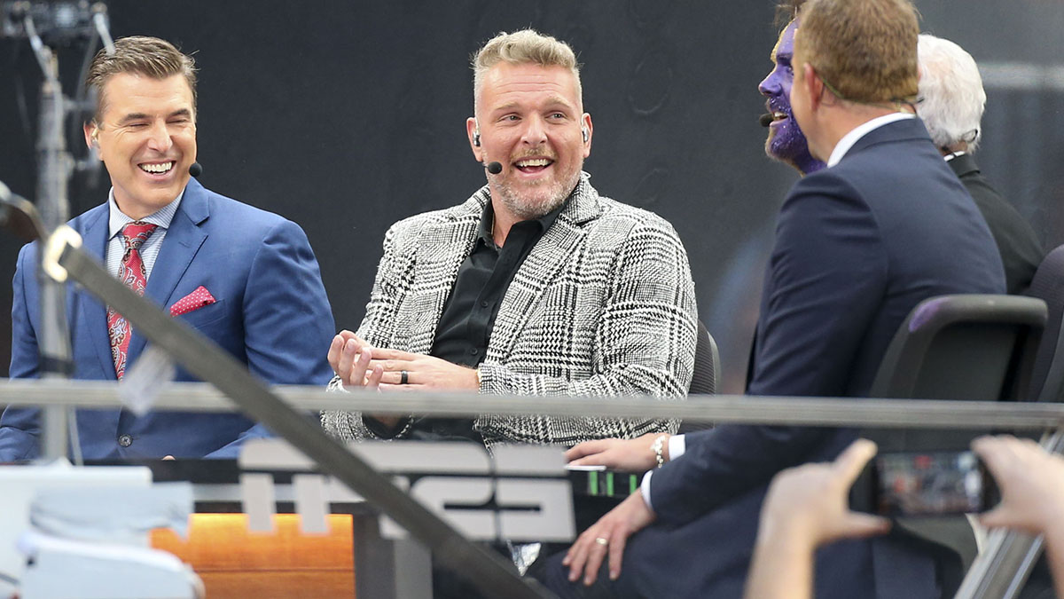 ESPN Finally Gets One Right As Pat McAfee Announces College GameDay ... ESPN Finally Gets One Right As Pat McAfee Announces College GameDay ...