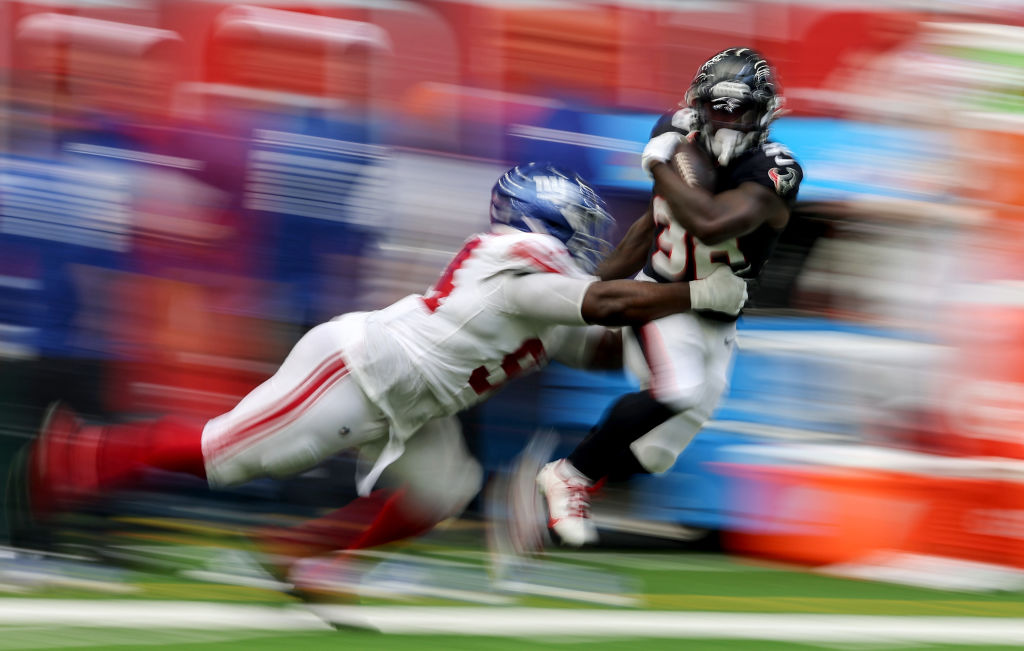 Elijah Chatman delivers NFL preseason's best play and a cool backstory ...