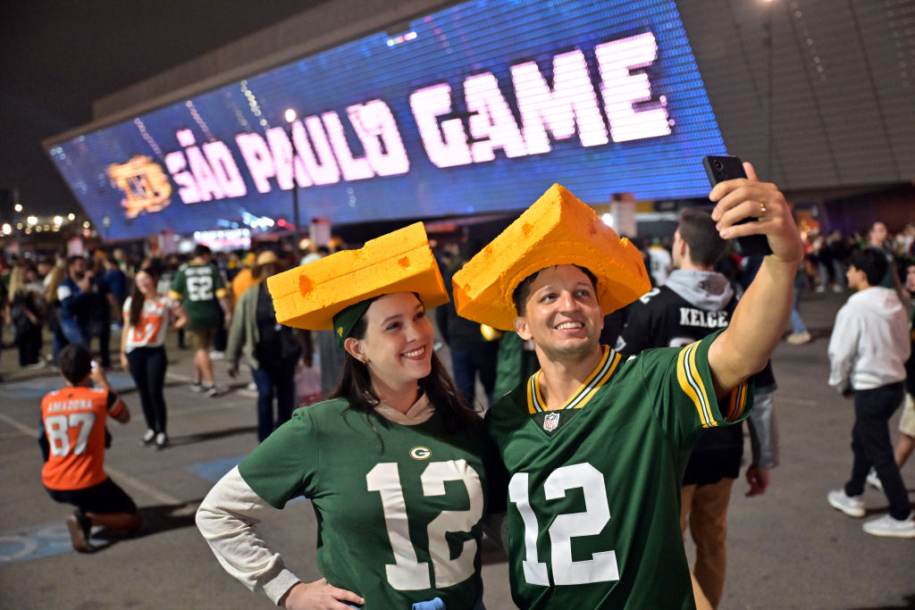 Eagles Fan Trolls Packers With His Own Version Of A Cheesehead | OutKick