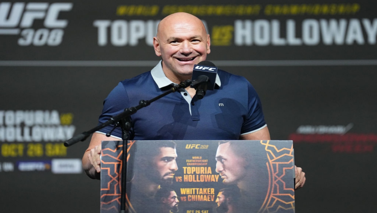 Dana White Grants Fan's Wish, Gives Him A Fight On The Spot At Press ...