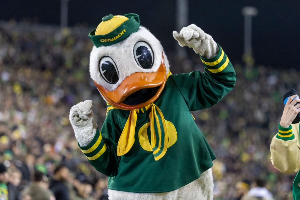 WATCH: The Oregon Duck Gives Student A Haircut On College GameDay | OutKick