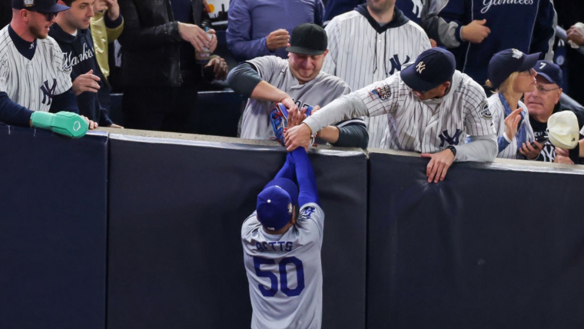 Yankees Fans Embarrass Themselves Again, Try To Steal Ball From Mookie ...