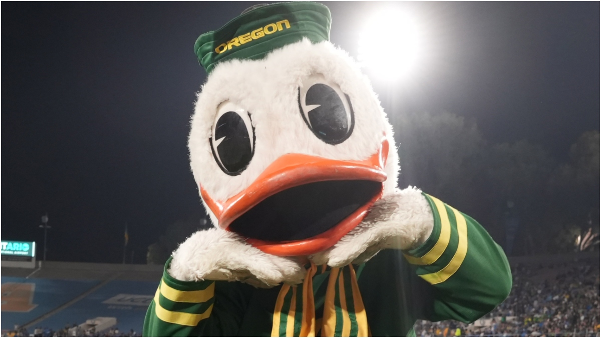 Oregon Ducks Mascot Suffers Embarrassing Moment Against Purdue: WATCH | OutKick