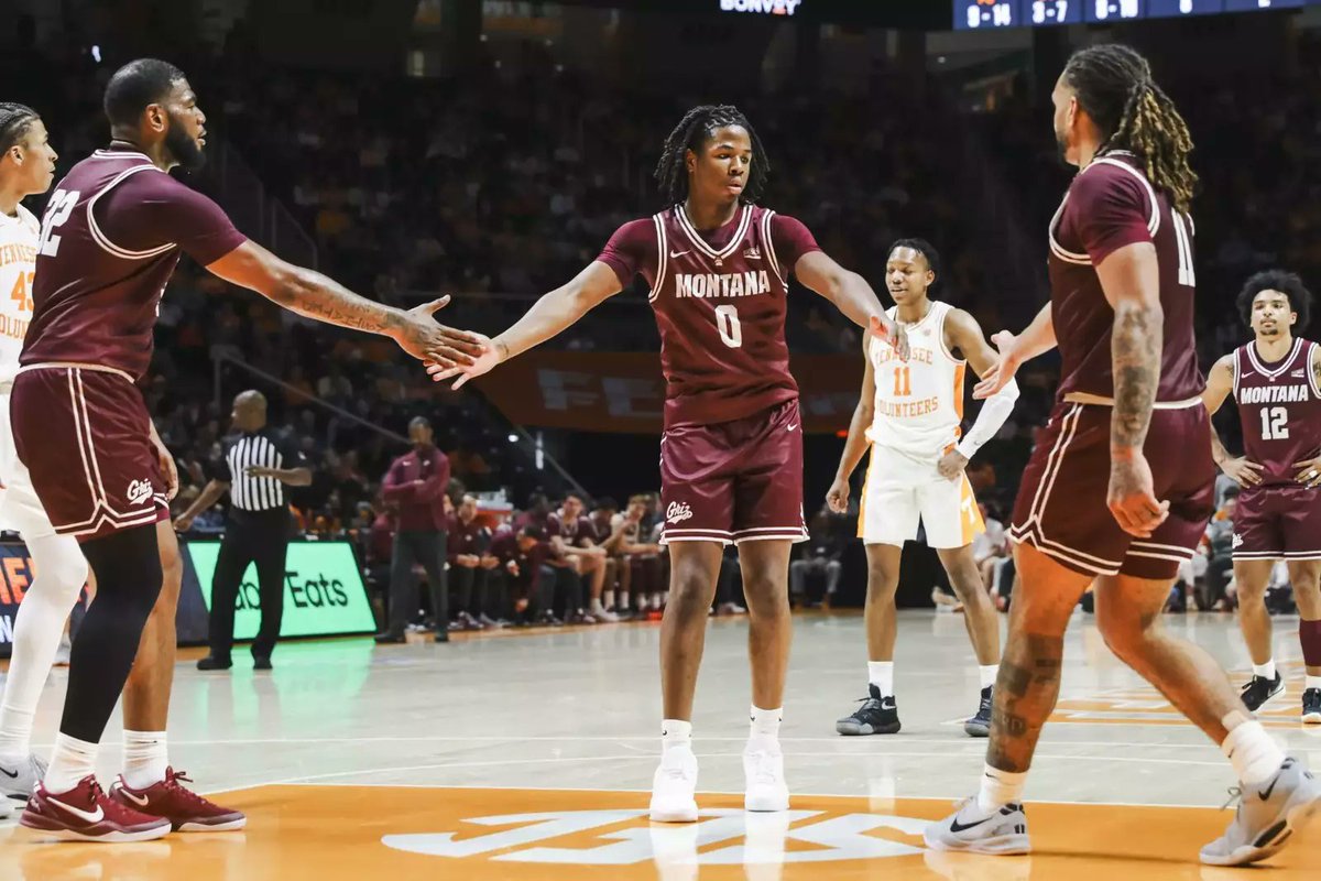 Tennessee Fans Raise Money For Montana's Money Williams After Parents ...