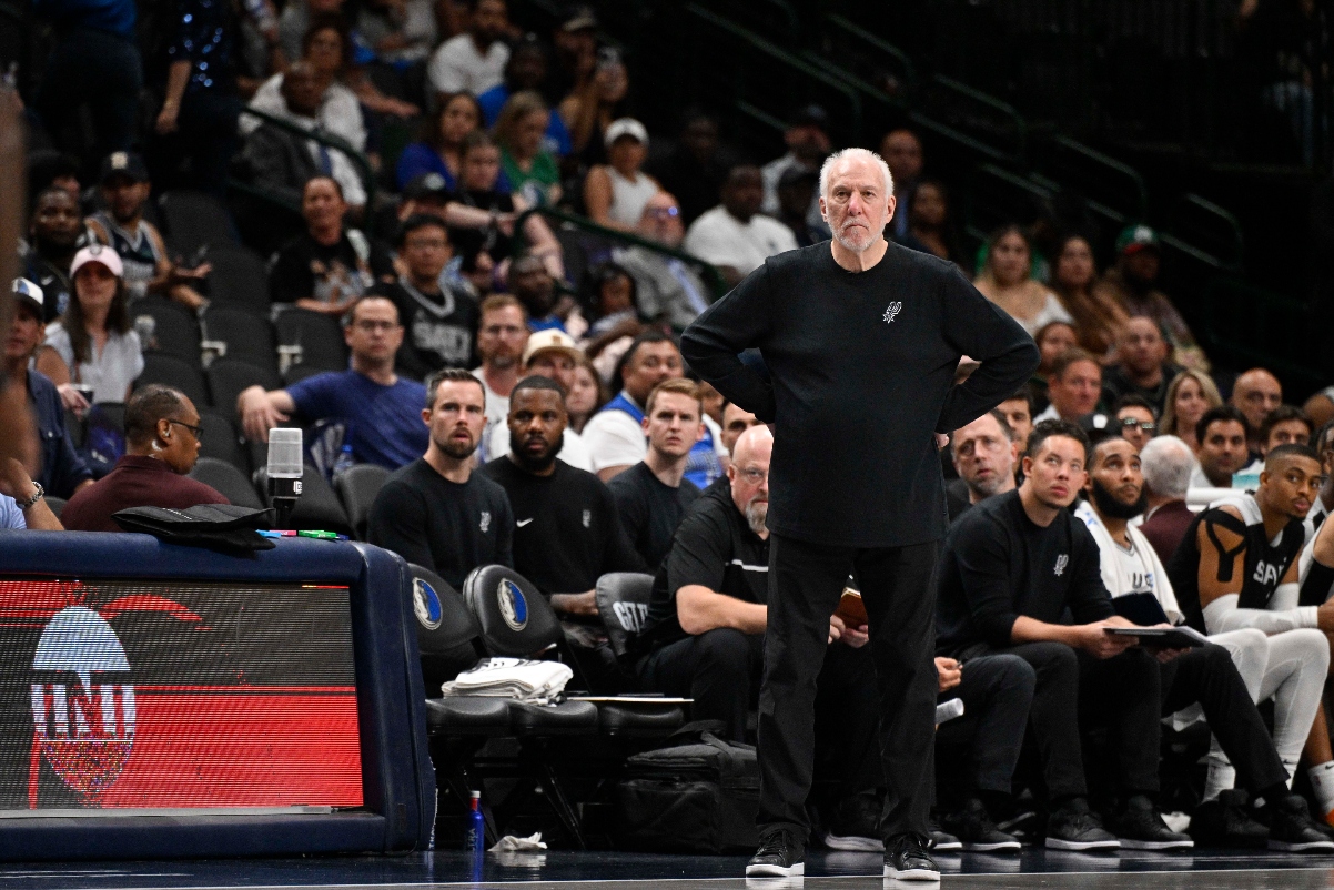Spurs Gregg Popovich Suffered A Stroke, Is Expected To Make A Full ...