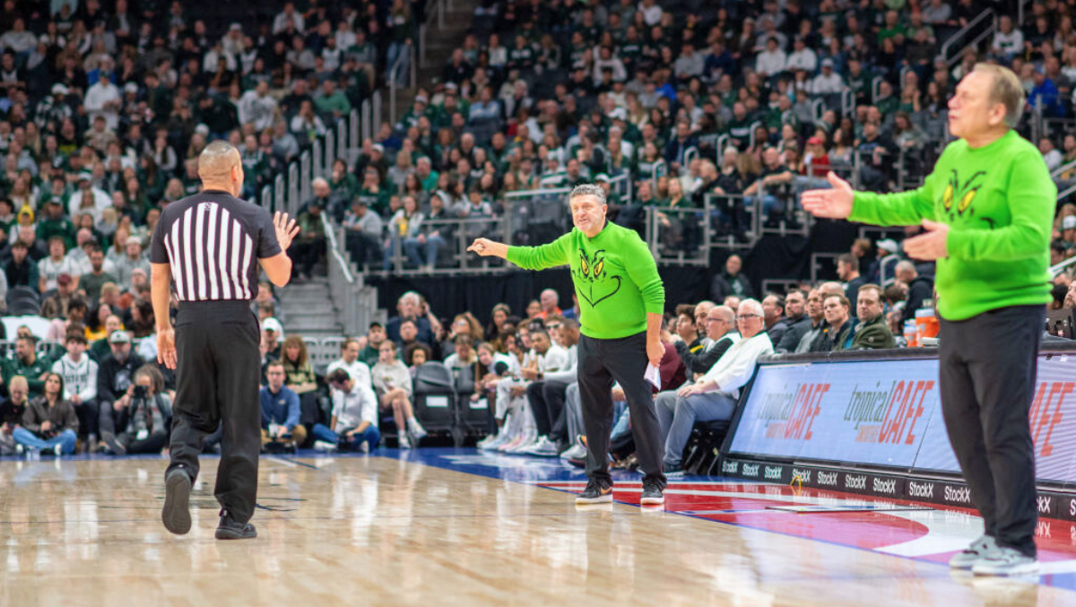 Greg Kampe, Tom Izzo Wear Matching Grinch Sweaters To Coach Against ...