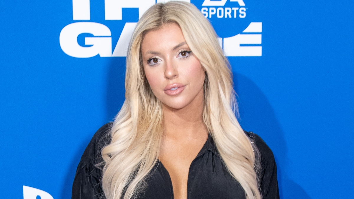 Gambling Influencer Amanda Casey Vance Defends Her Steelers Fandom ...