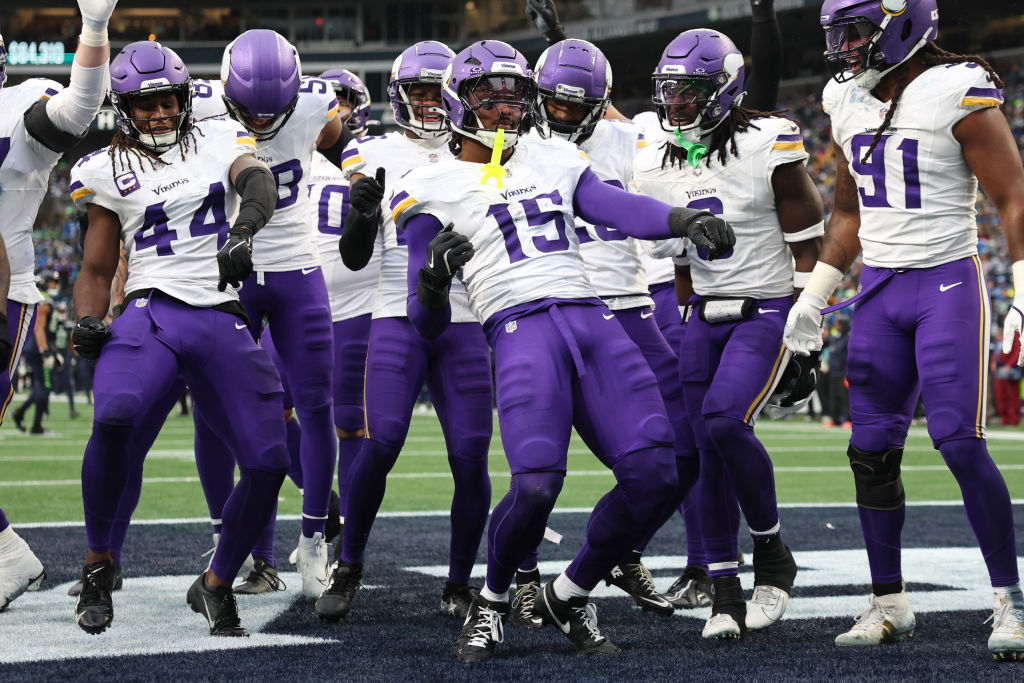 Do The Vikings Have A Defense Or A Team Of Uber-Talented Dancers? | OutKick