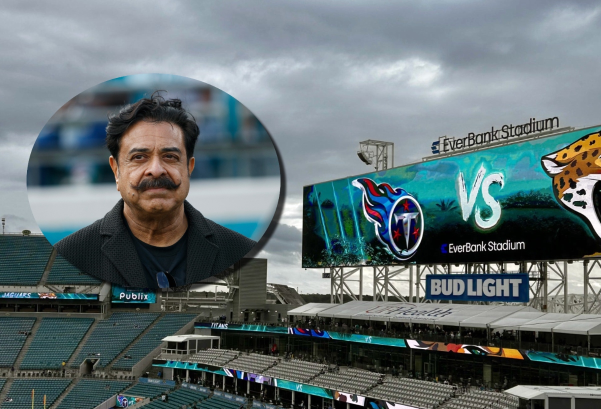 Plane Flies Above Jaguars' Stadium With Banner Telling Owner To Fire GM ...