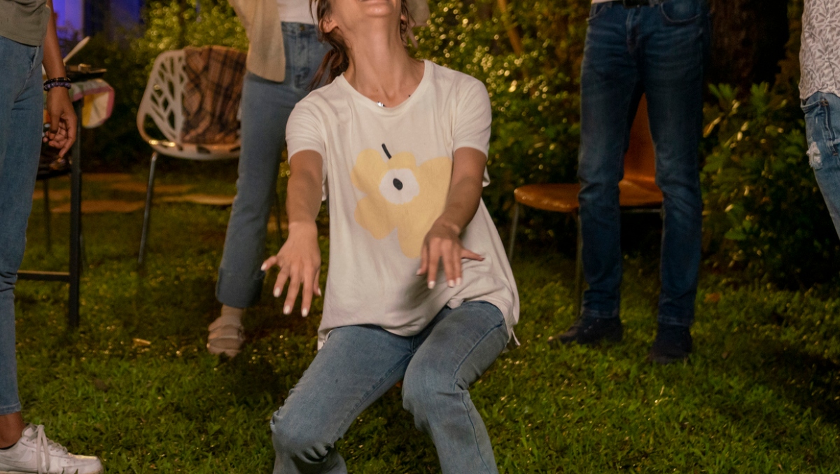 Elementary School Principal Arrested For Hosting House Party For Dozens ...