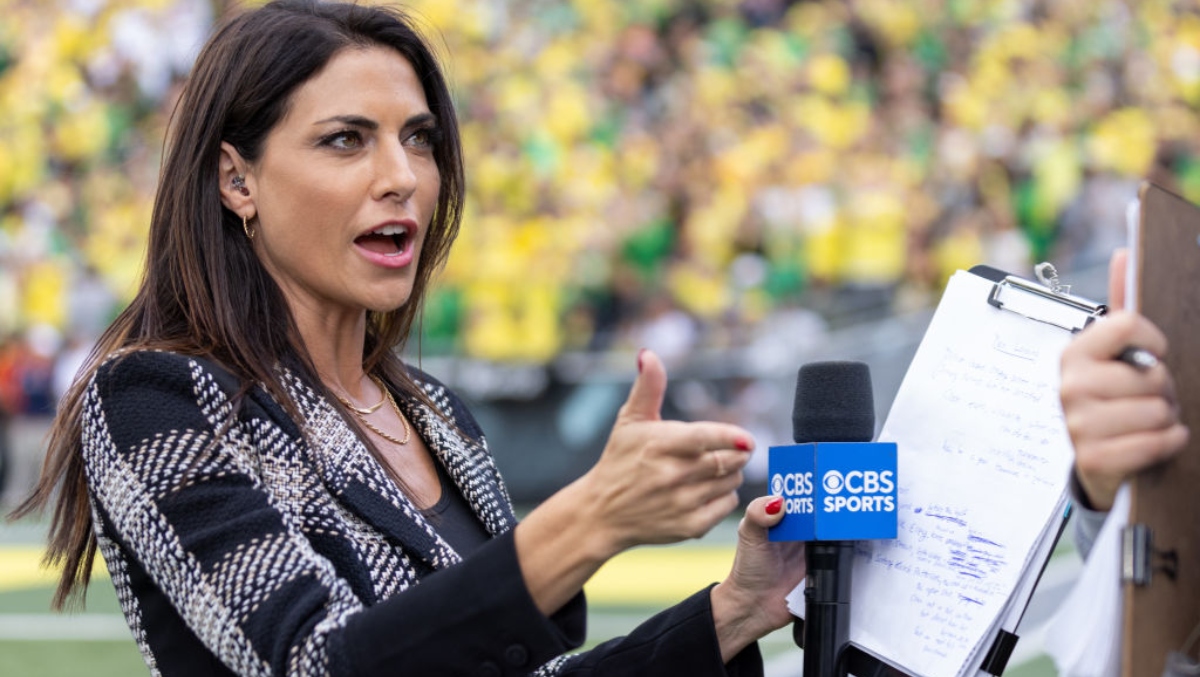 Rgiiis Wife Busts Out To Start 2025 And Cbss Jenny Dell Grabs Everyones Attention Outkick