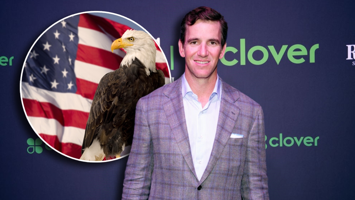 Eli Manning Leads 'God Bless America' In New Orleans Restaurant | OutKick