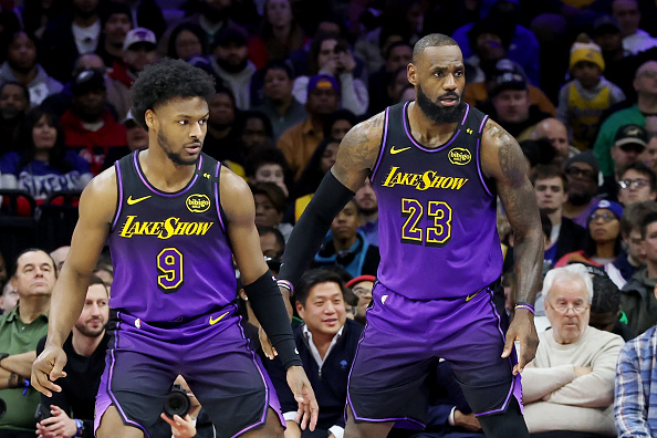 LeBron James, Bronny Deny Claims of 2022 Car Crash Made in Lawsuit ...