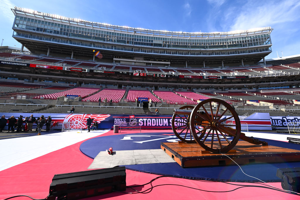 The Columbus Blue Jackets Infamous Cannon Has Made It To Ohio Stadium ...