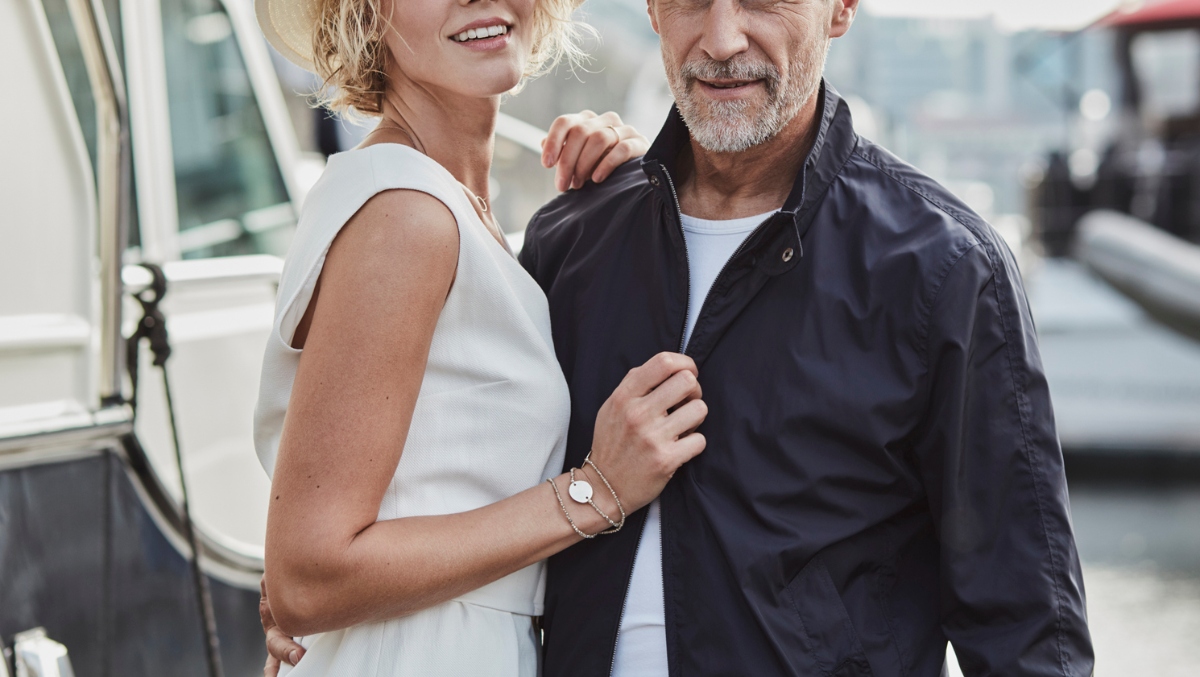 Shianne Foxx Sent A Mobile Billboard Looking For A Sugar Daddy Through ...