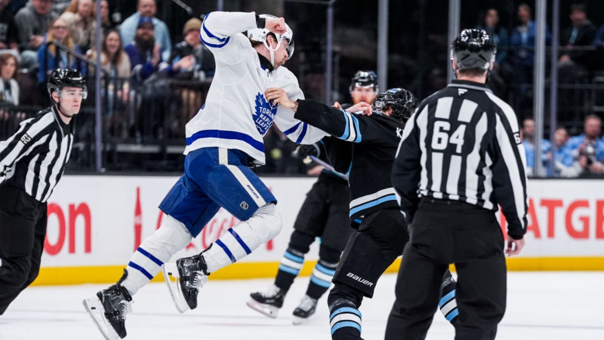 Leafs Simon Benoit Attempts Wild Superman Punch, Pops His Finger Back ...