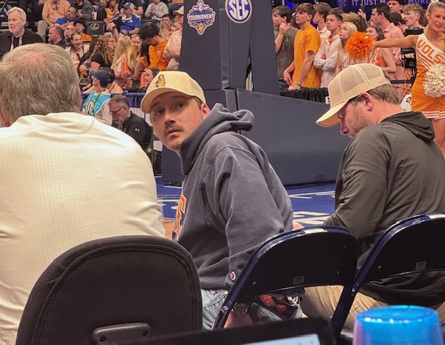 Morgan Wallen Didn’t Have Time For Texas Mascot, As He Watched ...