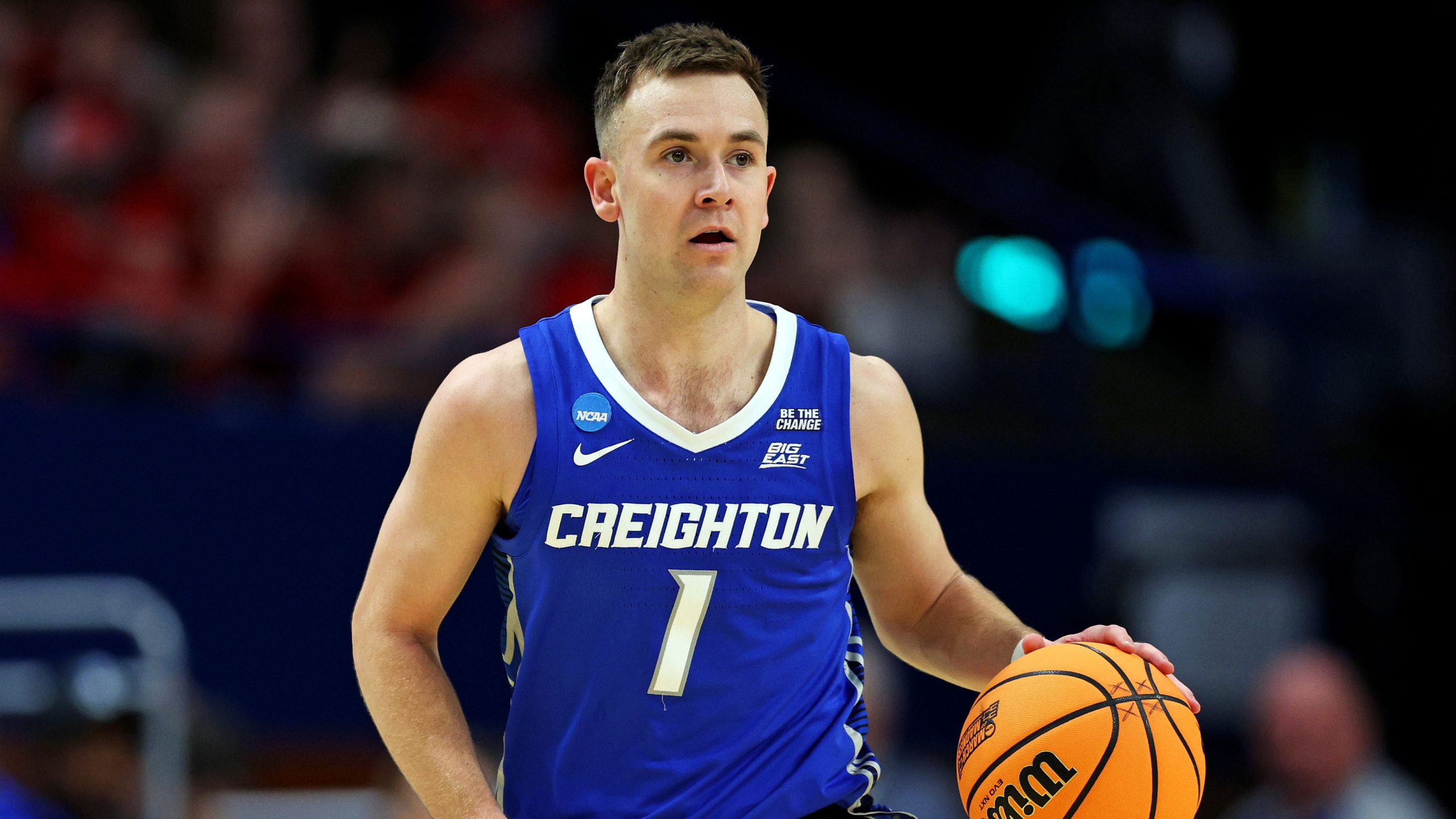 Steven Ashworth's Infant Son Steals Show During Creighton's NCAA ...