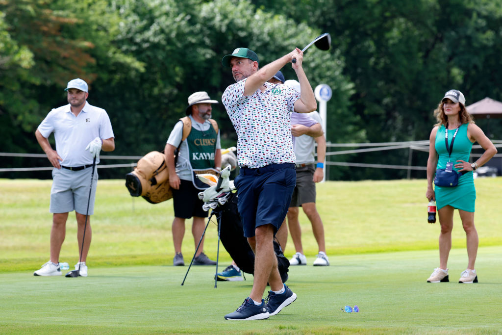 Clay Travis Appears On 'Fox & Friends' Talks Broadway, The Masters, And ...