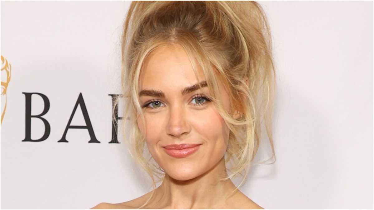 'Landman' Star Michelle Randolph Goes Viral With Instagram Photos | OutKick