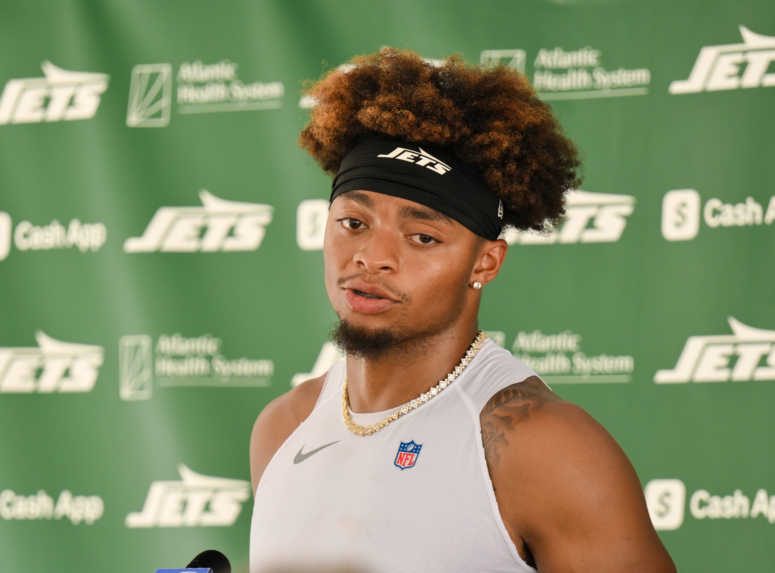 Justin Fields Carted Off Field With Toe Injury On Second Day Of Jets Practices | OutKick
