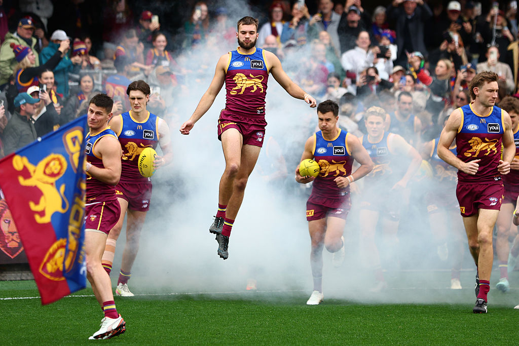 Aussie Rules Mayhem: Wild Brawl Breaks Out Between Women In The Stands ...