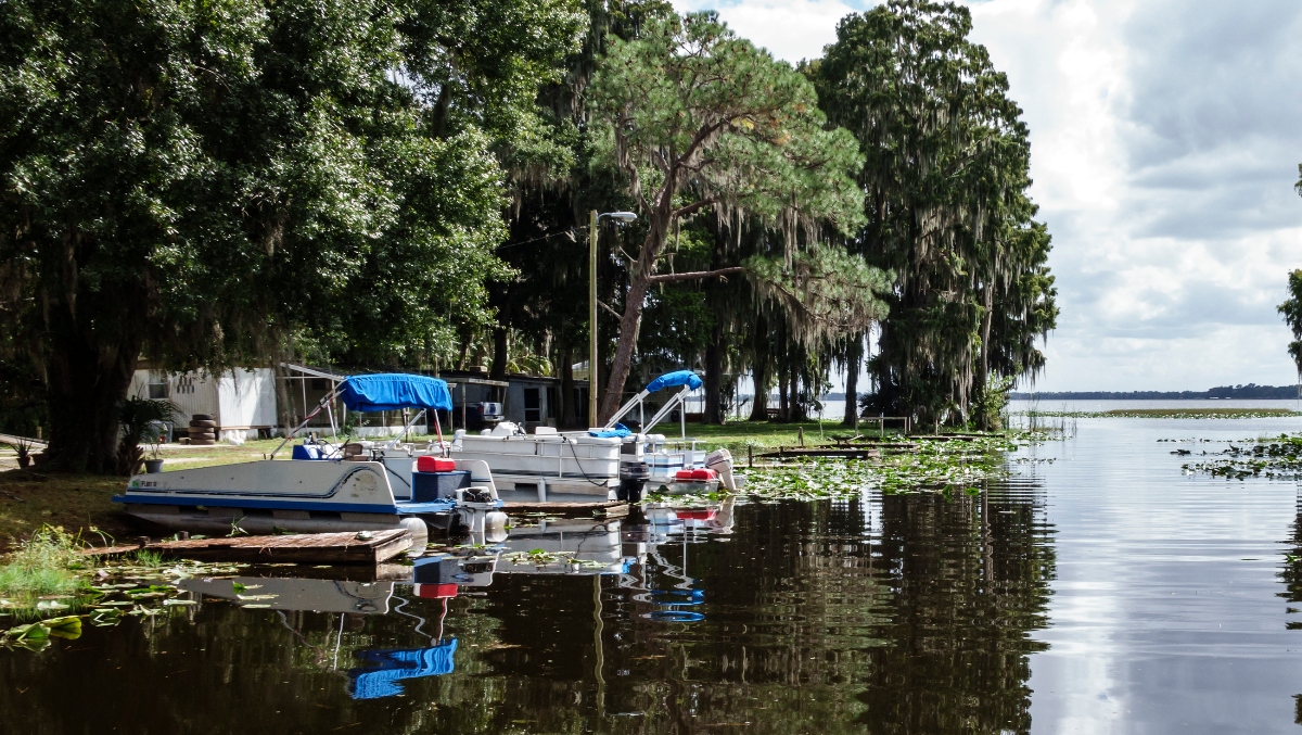 Florida Lake Brawl Features Sucker Punches, Mullets, And Mayhem | OutKick