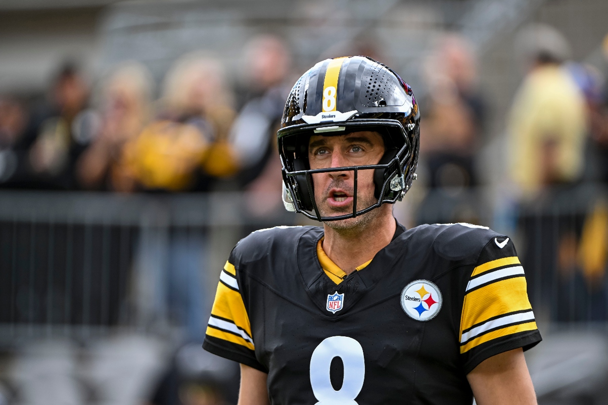 Steelers Replacing Turf After Rodgers’ Complaint, Boswell’s Miss vs ...