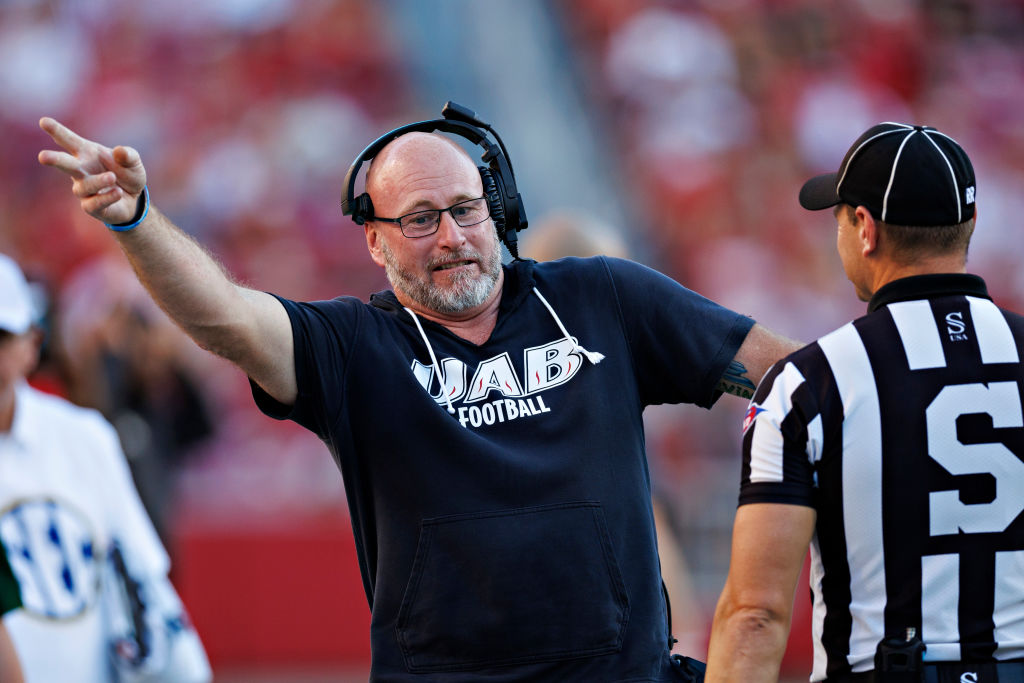 UAB Finally Fired Trent Dilfer After 9–21 Record. A Bad Hire From The ...
