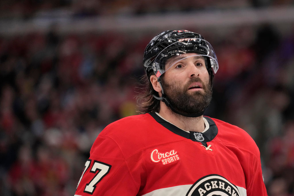 Pat Maroon’s Son Drops Gloves In First USHL Fight, Looks Just Like His ...
