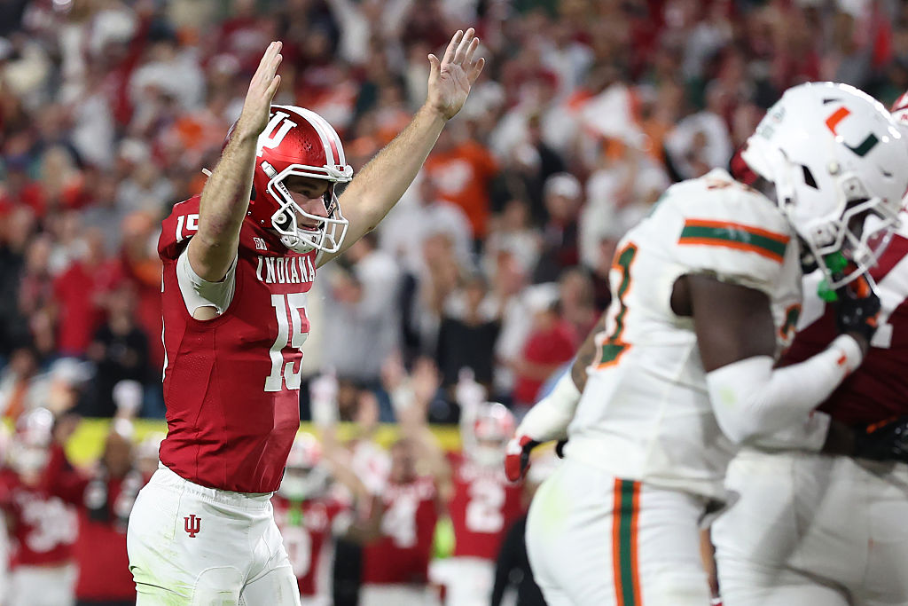 Curt Cignetti Directs Indiana To CFP Title Behind Fernando Mendoza's ...