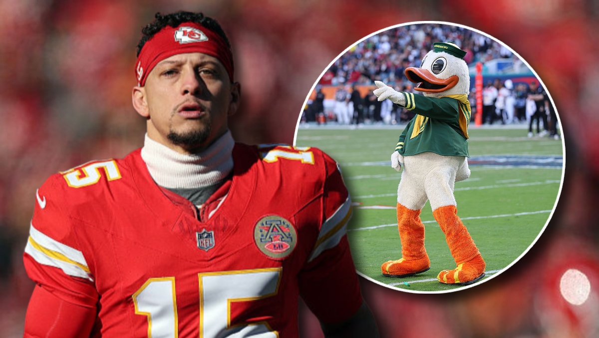 Injury, Playoff Miss...Now This:Mahomes Forced Into Oregon Jersey After ...